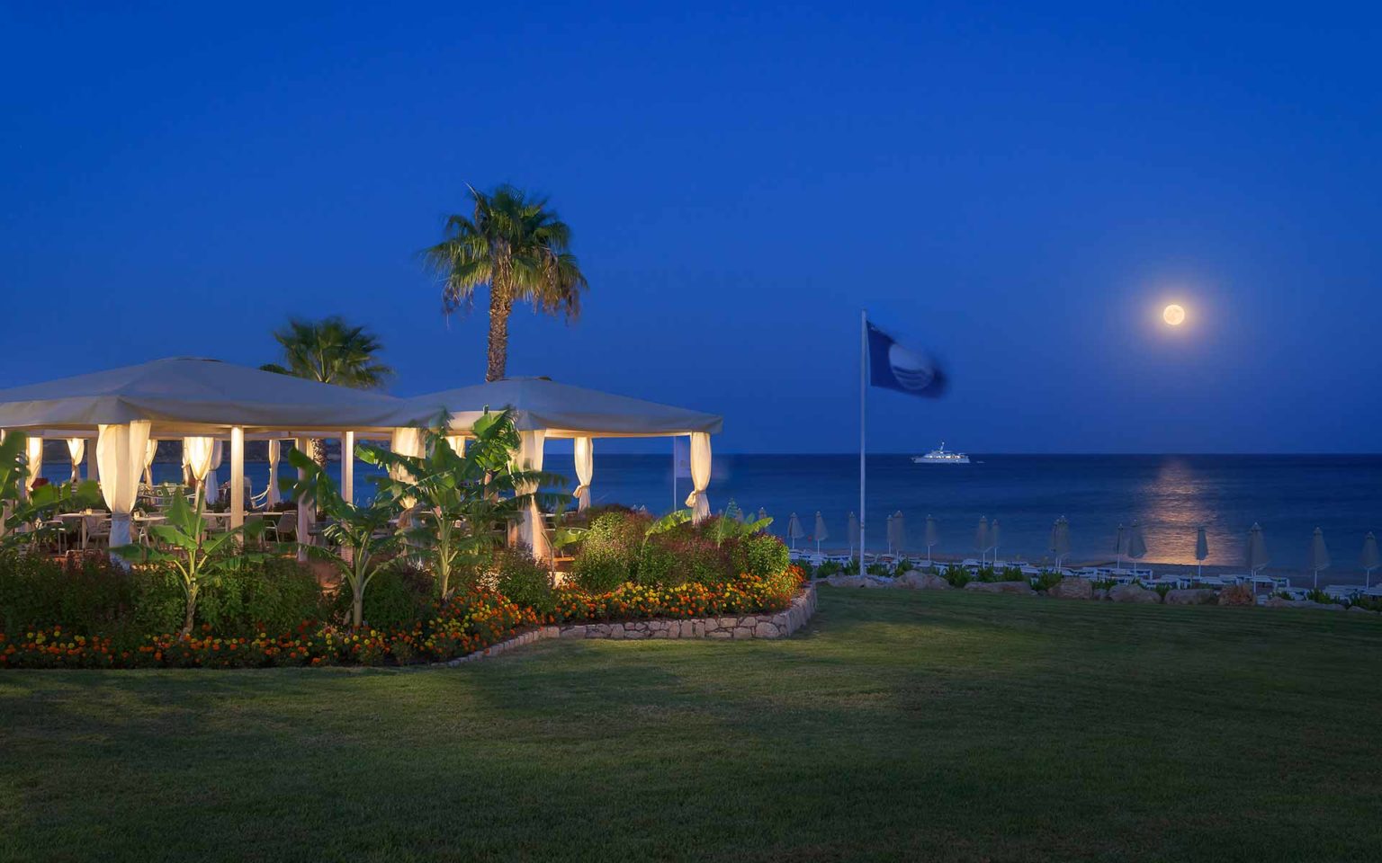 Rodos Palladium Hotel | 5 star Luxury Beachfront Hotel in Rhodes